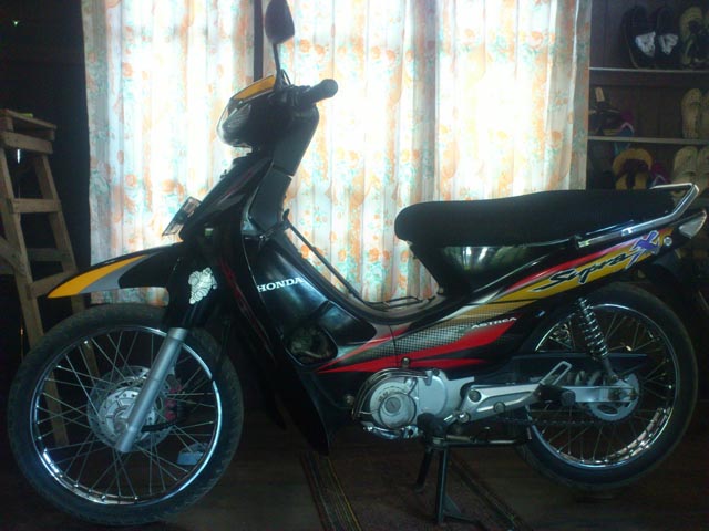 Modif Striping Supra X 100 CC Black ! biar tampil muda kembali! - MOTOBLAST