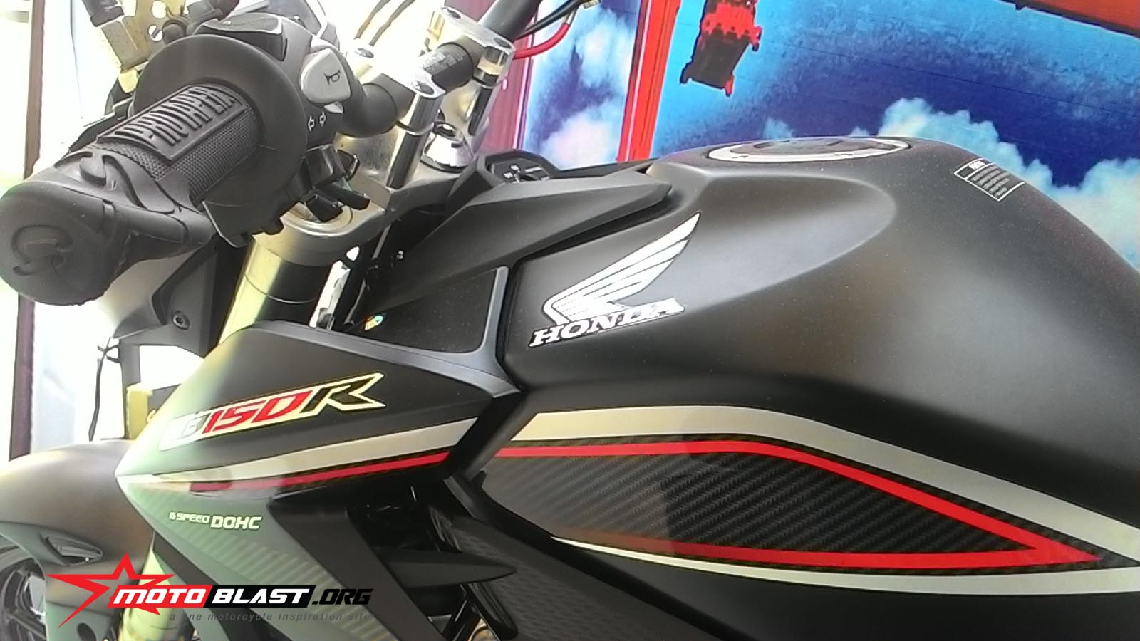 Modif Simple Exclusive berkualitas untuk all new CB150R! makin gagah ...