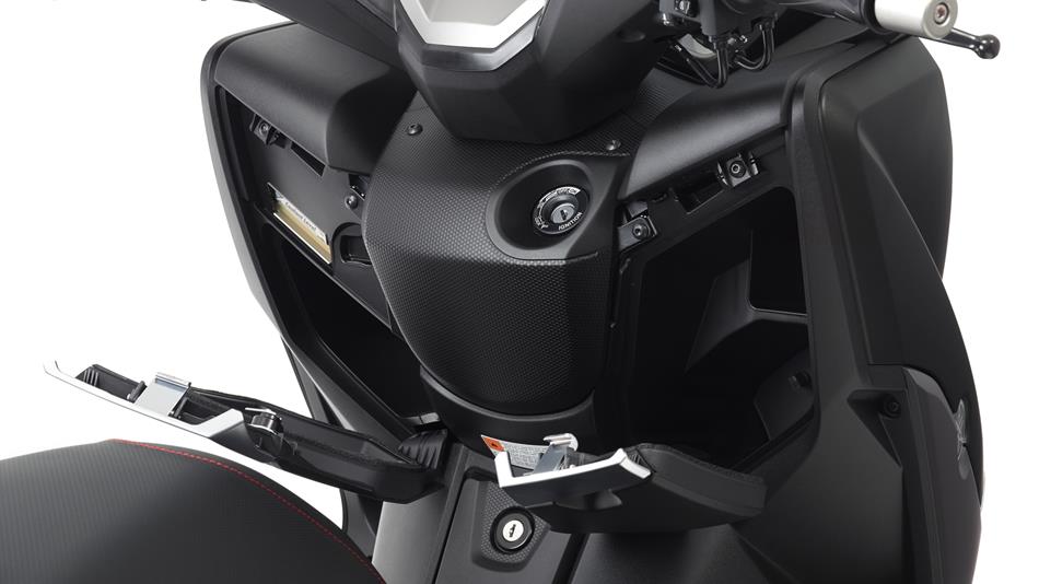 Spesifikasi dan Fitur Yamaha MMAX 250