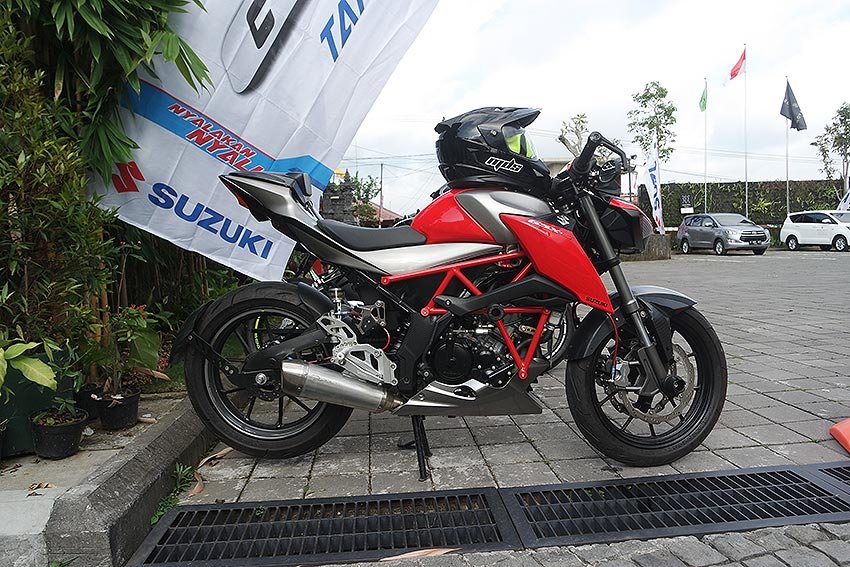 Modifikasi Suzuki GSX-S150 dari GCI Bali ini, Keren bangett!!! - MOTOBLAST