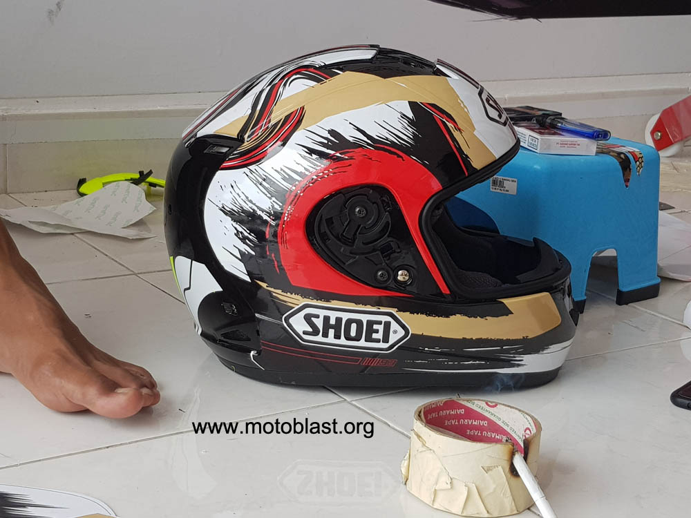 Modifikasi Stiker decal Helm Ink CL-Max dan New Vixion berlivery SHOEI ...