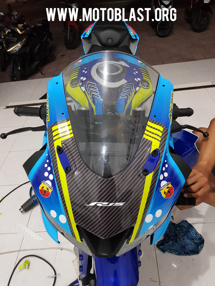 Modifikasi Motor New Yamaha R15 V3 Shark dari Bali - MOTOBLAST