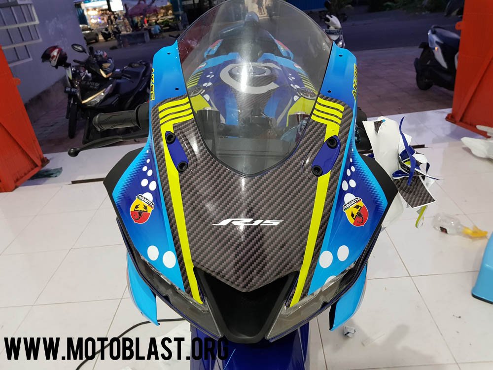 Modifikasi Motor New Yamaha R15 V3 Shark dari Bali - MOTOBLAST
