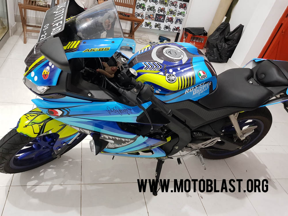 Modifikasi Motor New Yamaha R15 V3 Shark dari Bali - MOTOBLAST