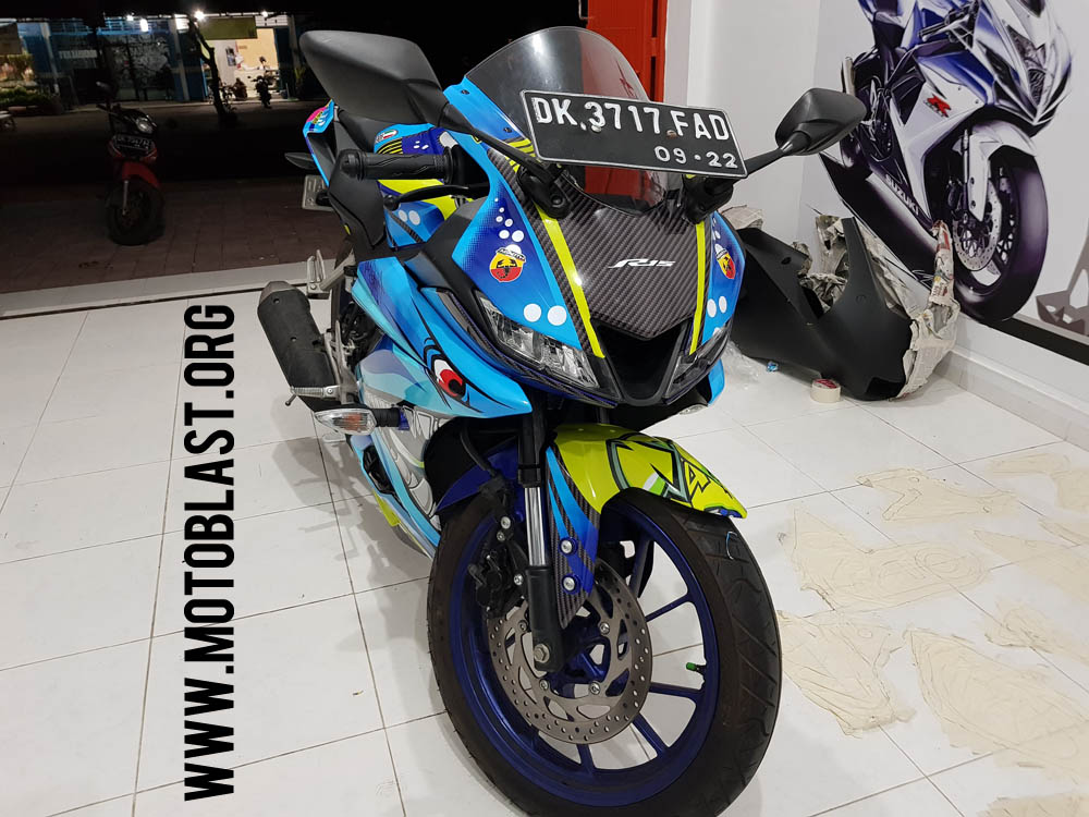 Modifikasi Motor New Yamaha R15 V3 Shark dari Bali - MOTOBLAST