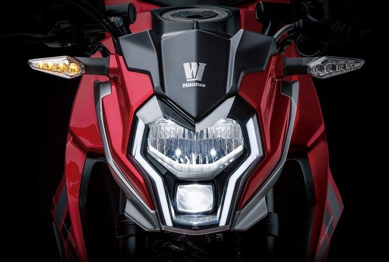 Modifikasi Striping Yamaha Nmax Black Ferrari - MOTOBLAST