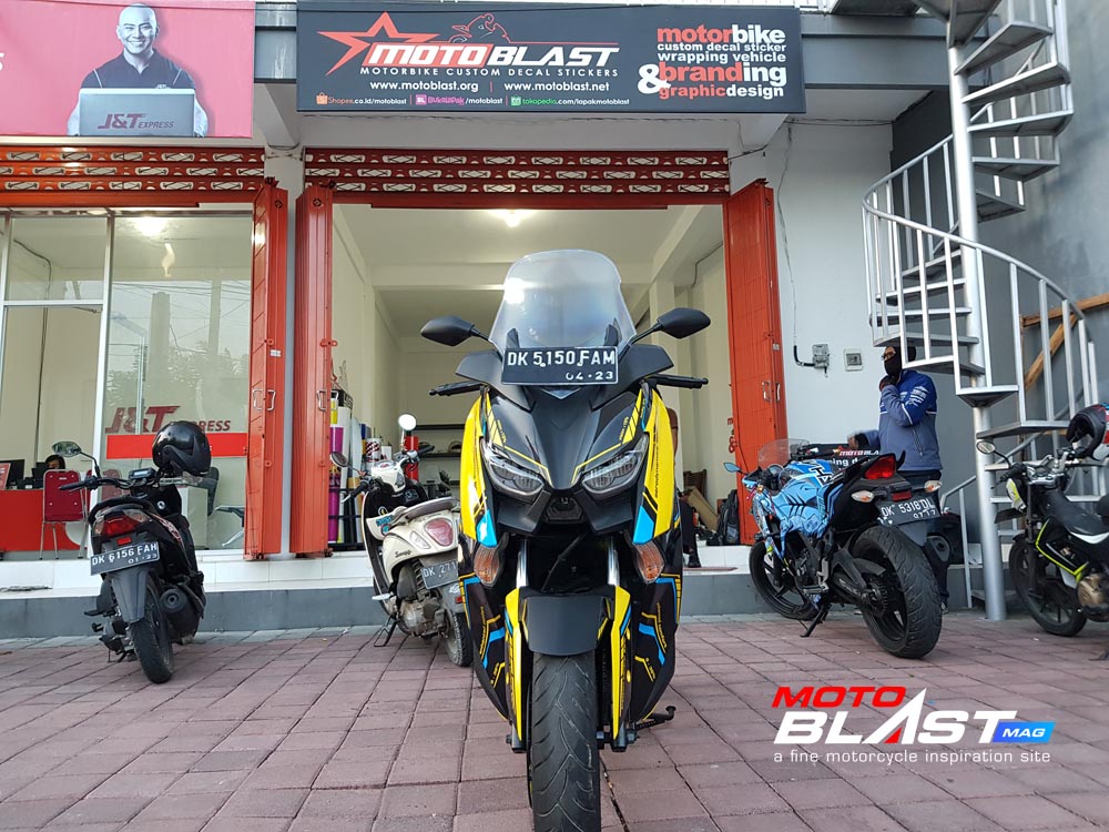 Modifikasi Yamaha Xmax 250 VR46 Project dari Bali - MOTOBLAST