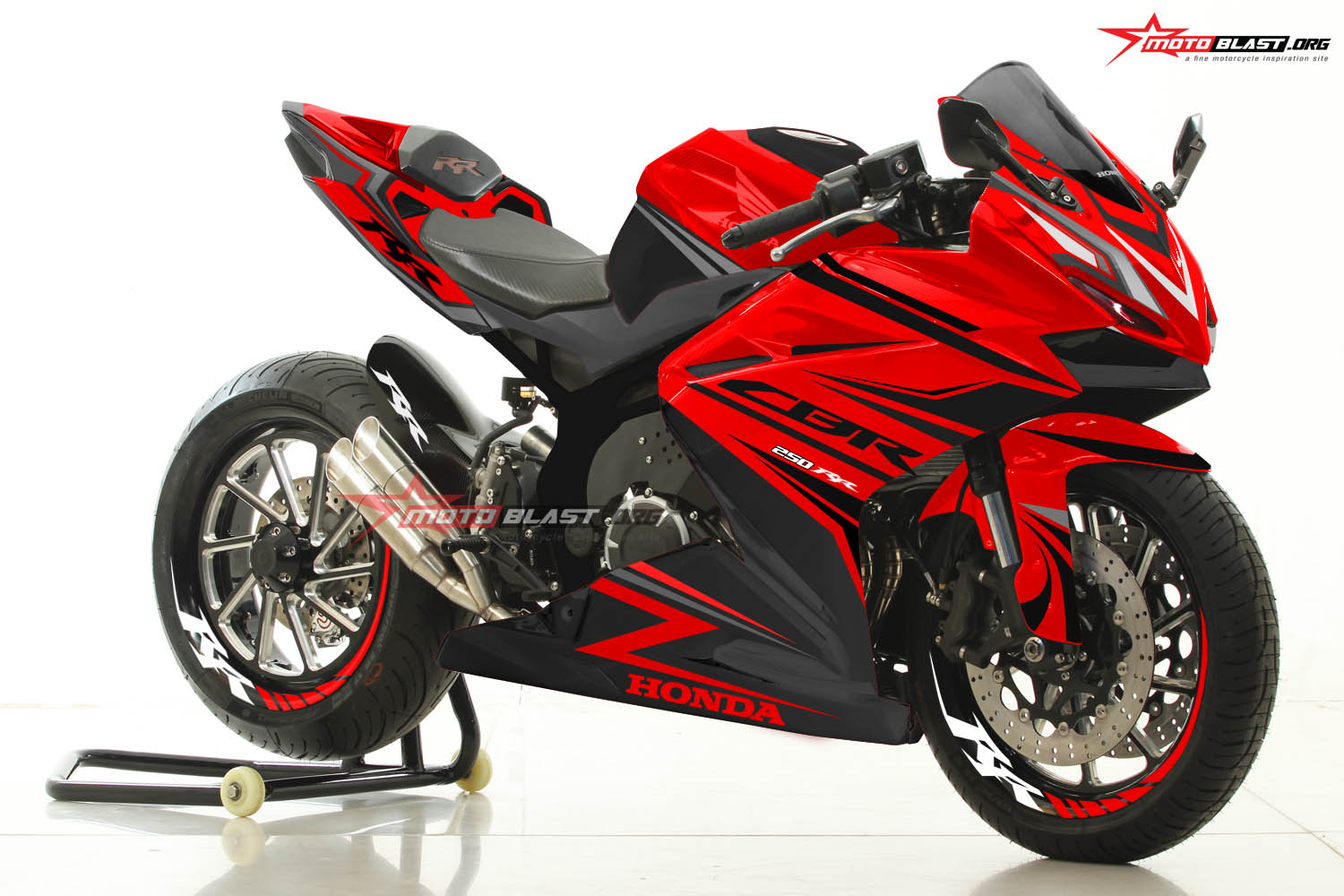 Honda CBR250RR Red Black - MOTOBLAST