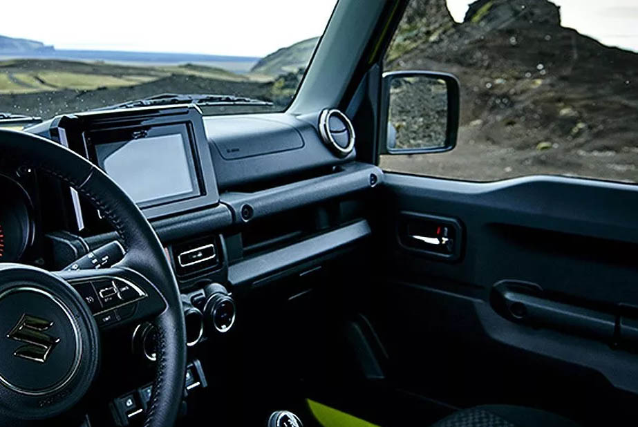 Suzuki Jimny 2018, harga dan Spesifikasi di Indonesia - MOTOBLAST