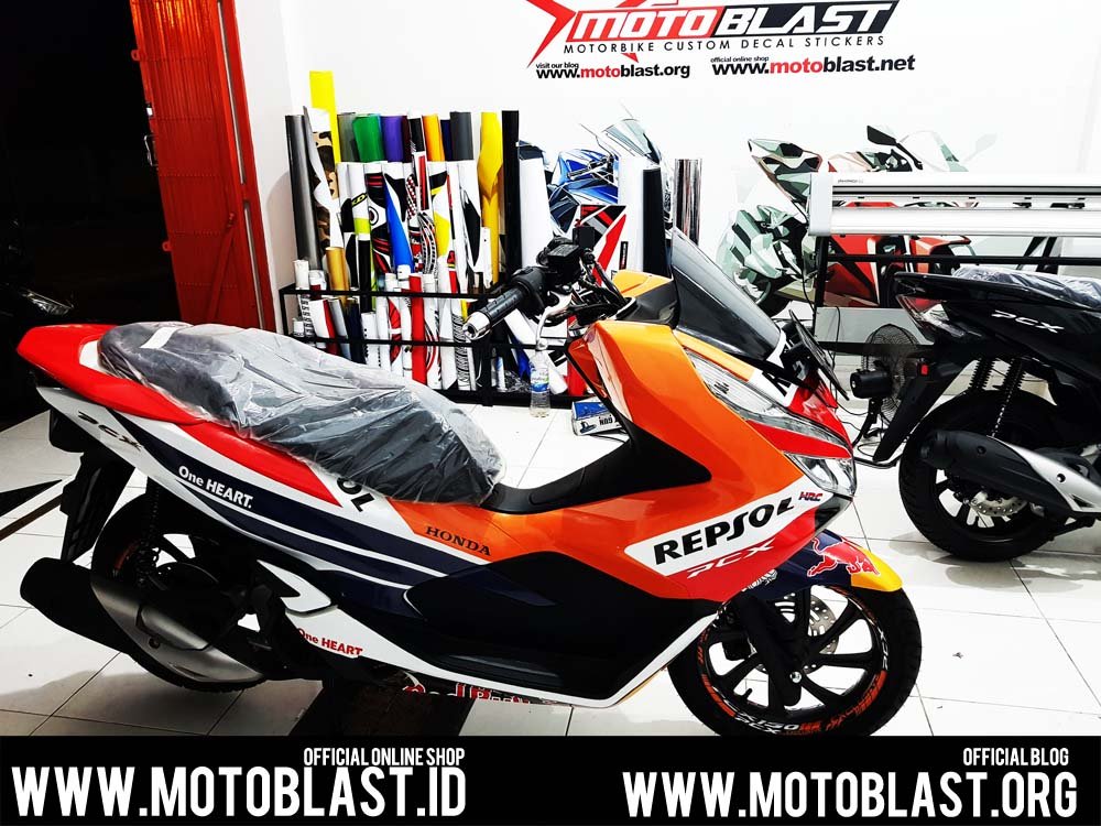 Ini dia Honda PCX 150 Lokal Livery Repsol pertama di Bali - MOTOBLAST