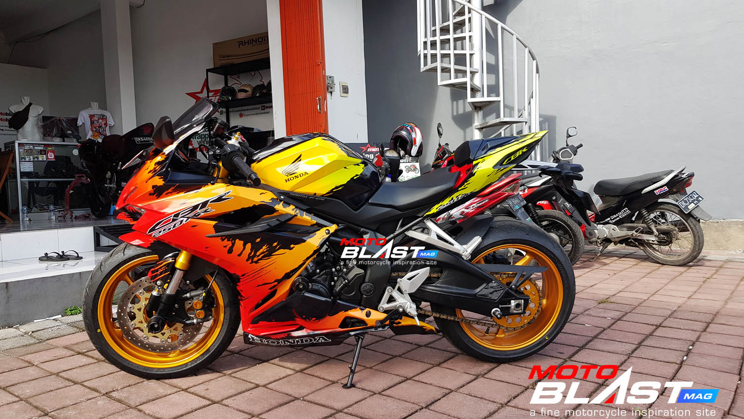 Honda CBR250RR Modif Hedon Limbah moge BUTO AGNI- MOTOBLAST