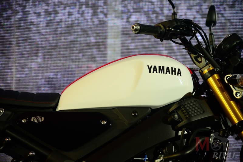 Yamaha XSR 155, Spesifikasi lengkap, fitur, dan Foto - MOTOBLAST