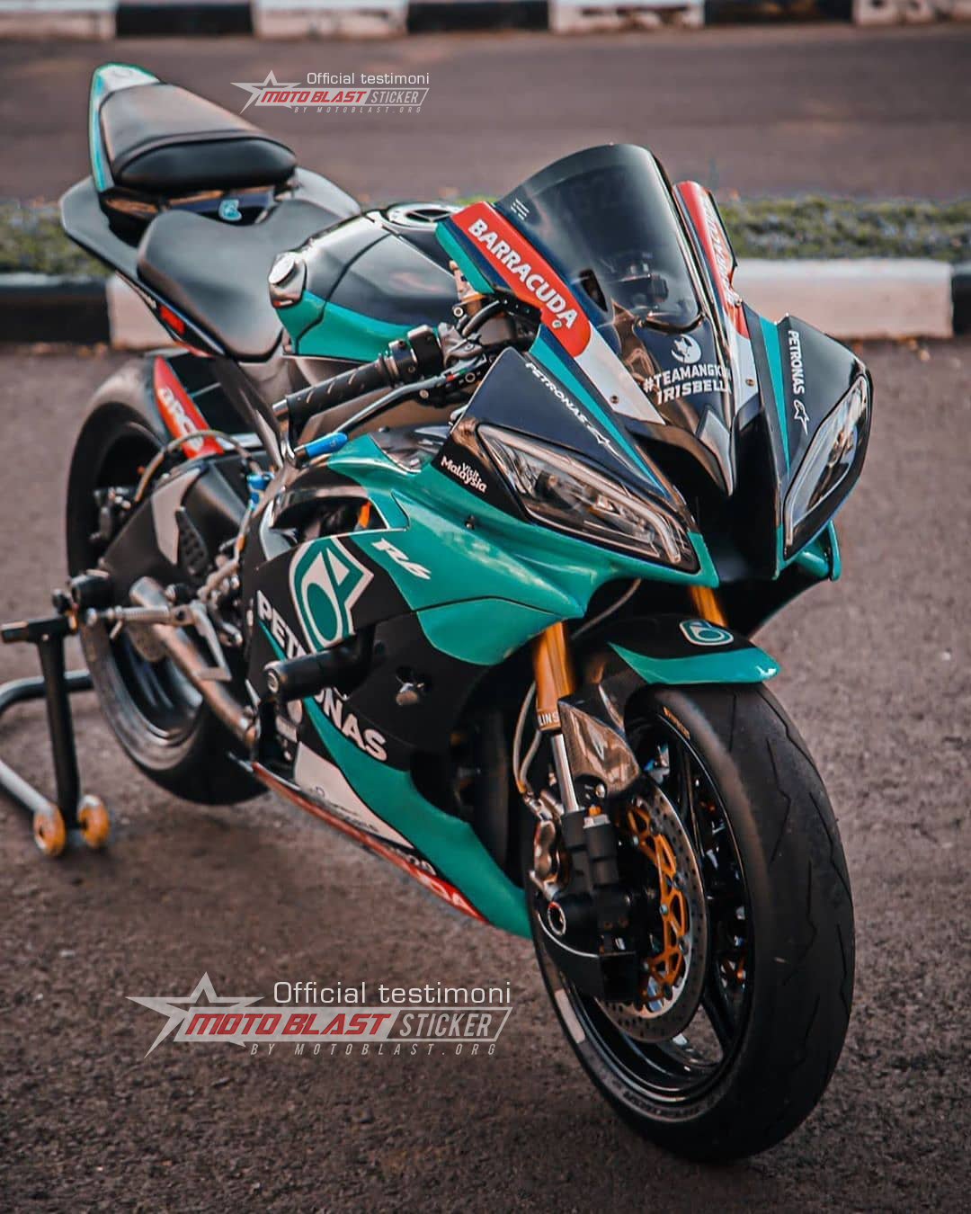 Keren banget!! Yamaha R6 Petronas SRT motoblast - MOTOBLAST