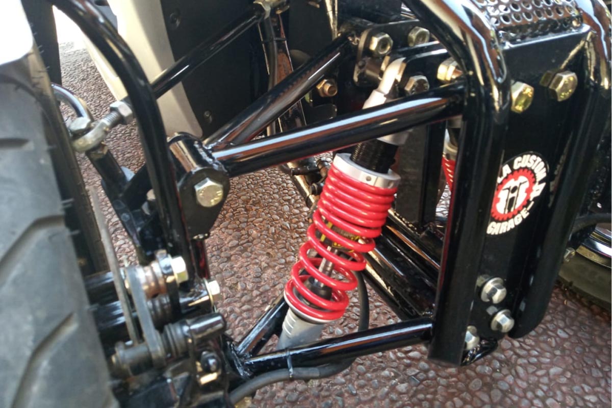 Keren! Rider Bali Modifikasi Yamaha Freego miliknya Menyerupai Tricity ...