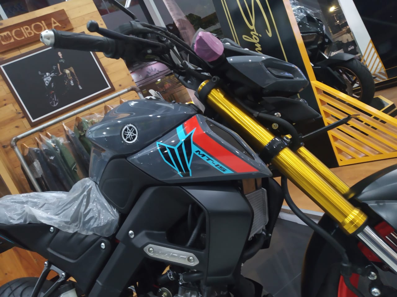 Yamaha MT-15 Metallic Dark Grey di Bali Harga terpaut tipis dari harga ...