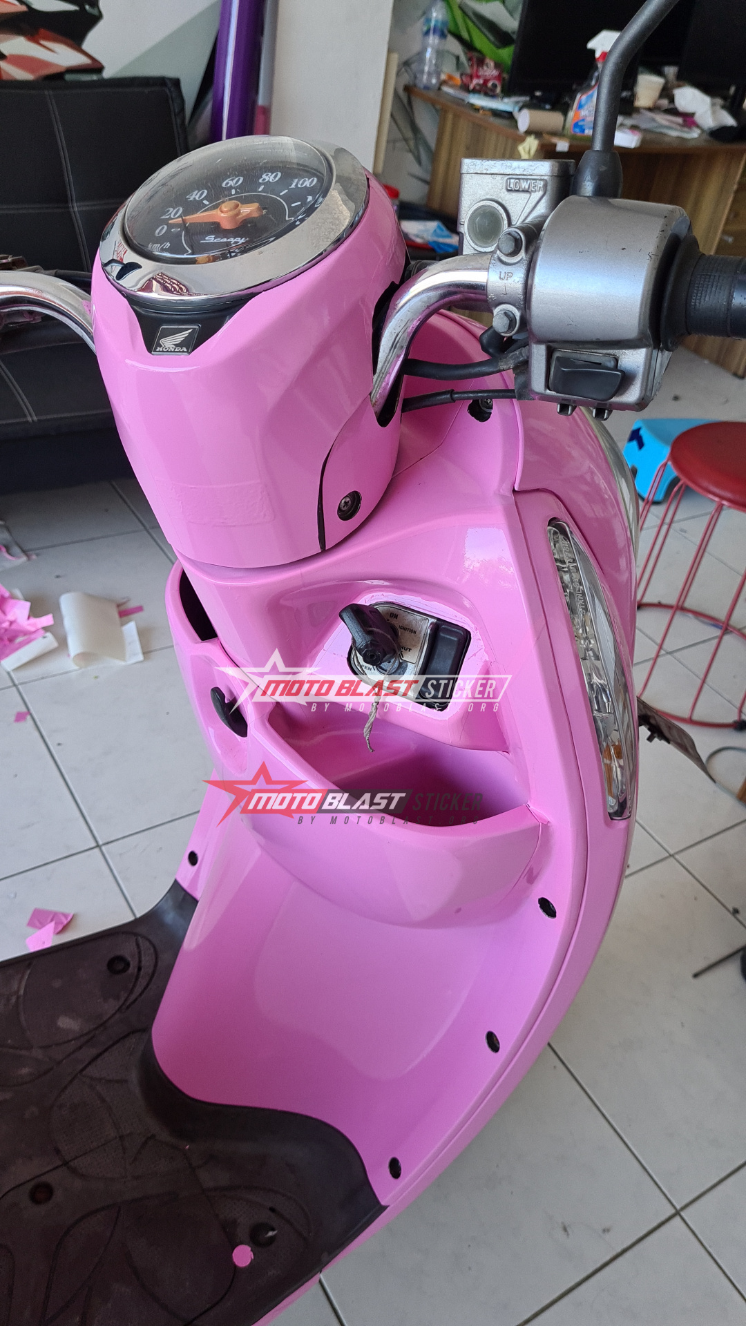 Keren nya Honda Scoopy full pink decal stiker, cewek banyak yang ...