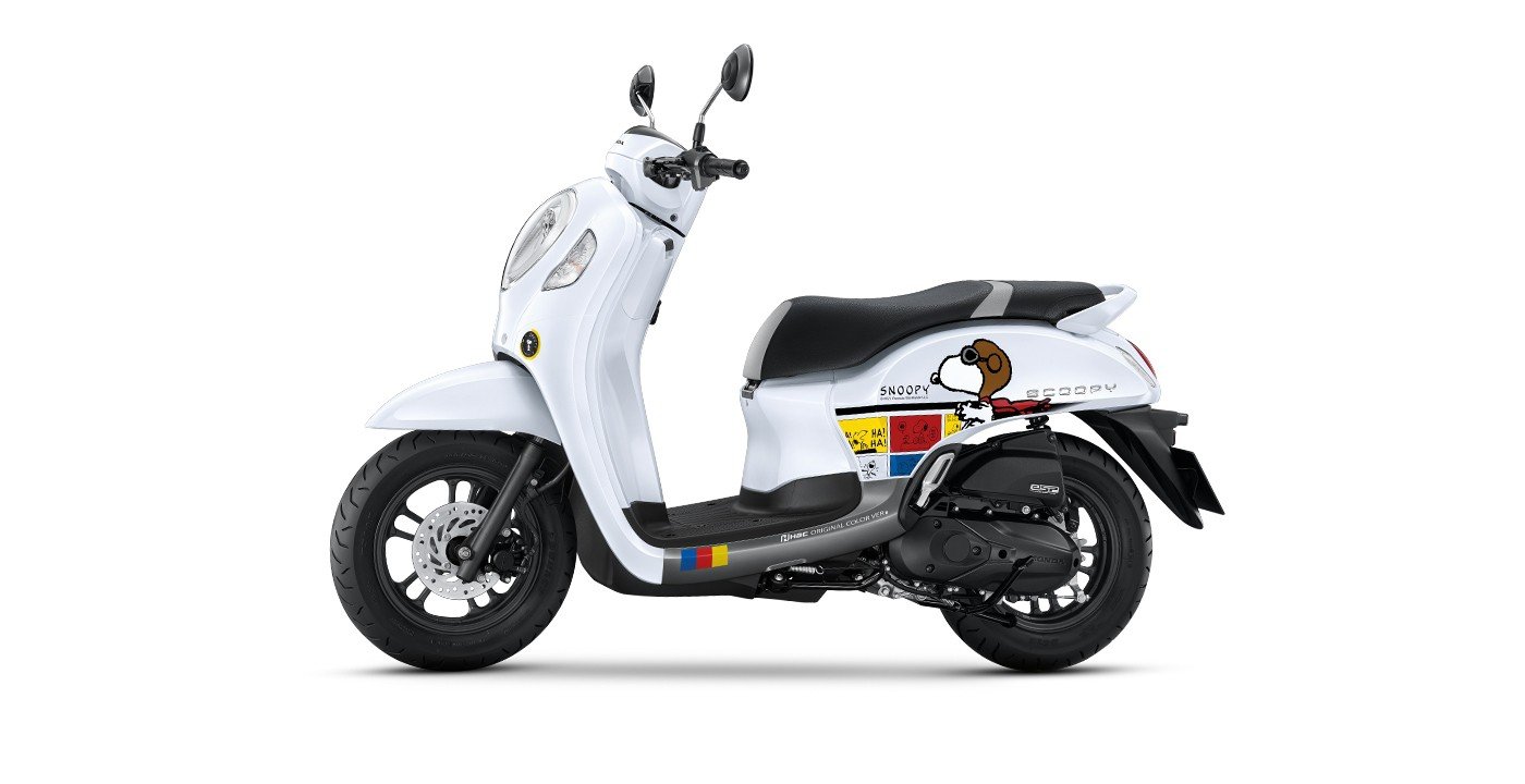 Honda Scoopy Limited edition Snoopy di produksi 4000 unit saja - MOTOBLAST
