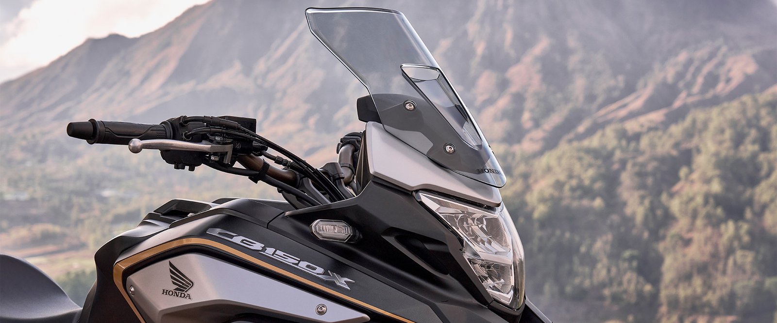 Honda New CB150X Spesifikasi dan Harga Indonesia - MOTOBLAST