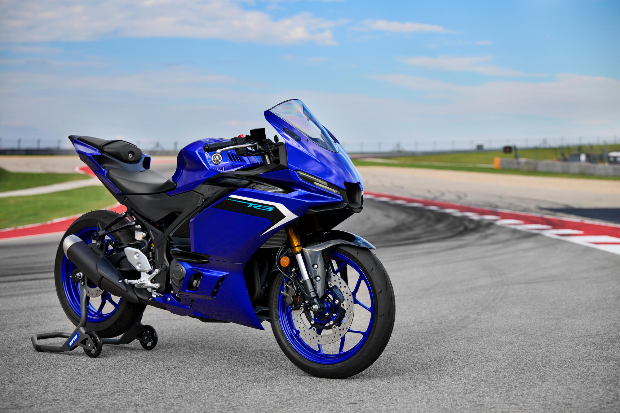 Yamaha New R3 terbaru 2025 resmi rilis tanda New R25 terbaru 2025 ...