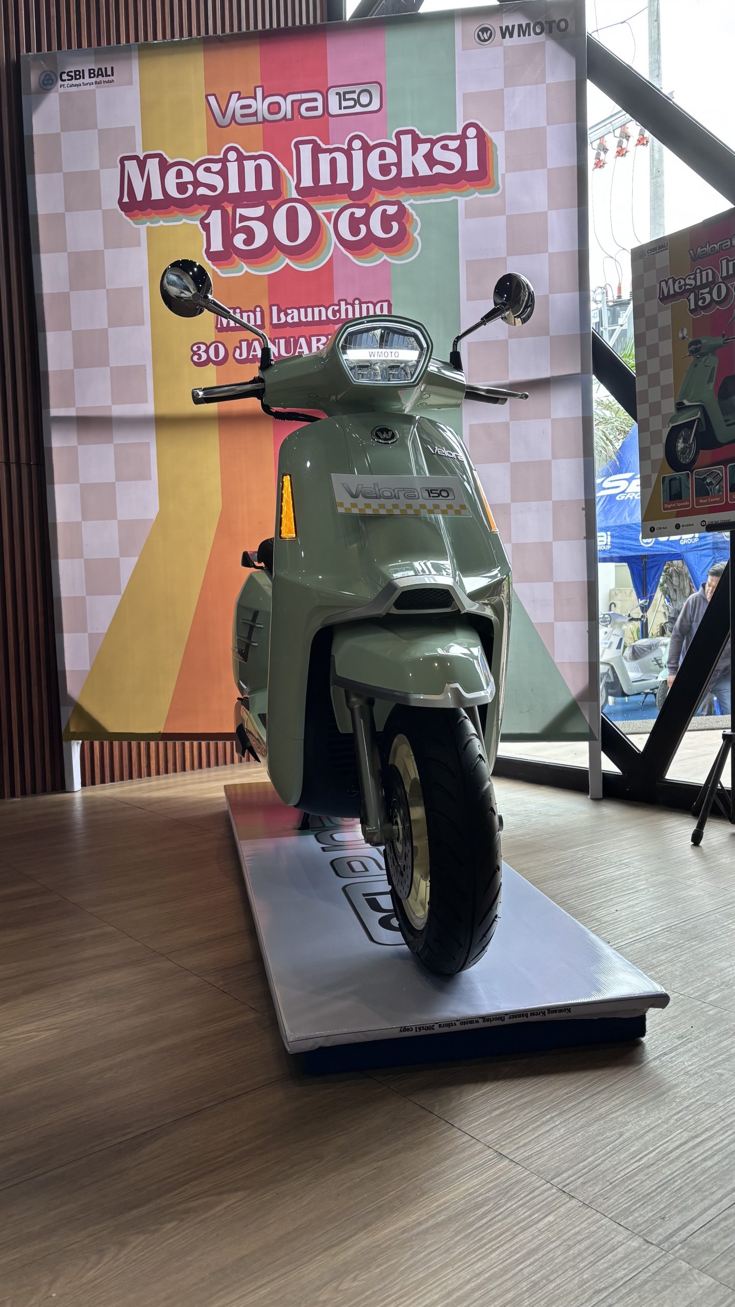 WMoto Velora 150 Motor klasik modern murah desain ala Lambretta resmi ...