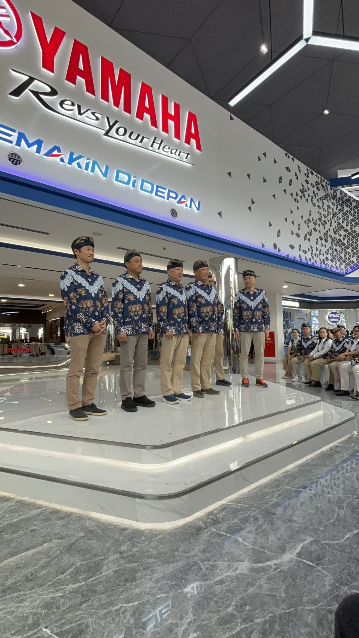 Dealer Yamaha Flagship shop dengan desain baru di resmikan semakin ...